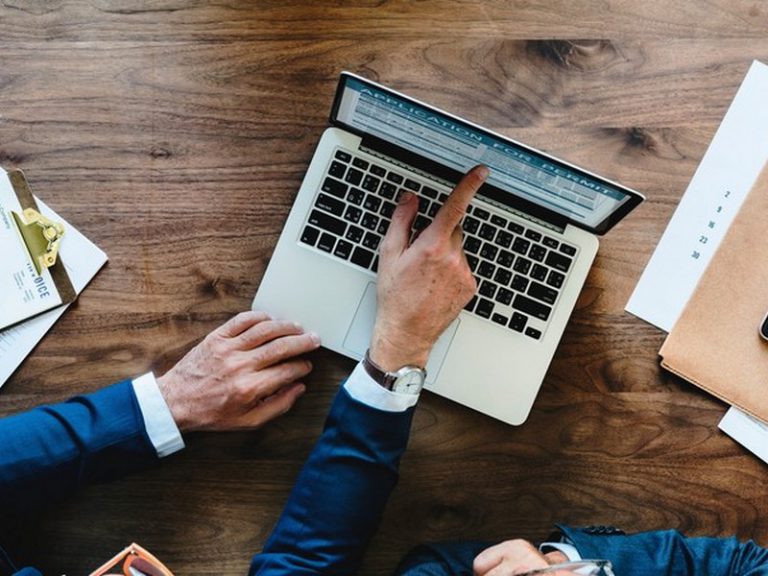 Sistema de RH online: 5 principais vantagens para sua empresa